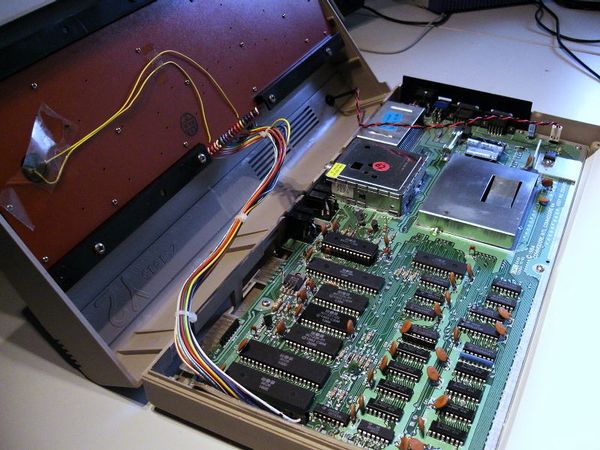 Hauptplatine – C64-Wiki